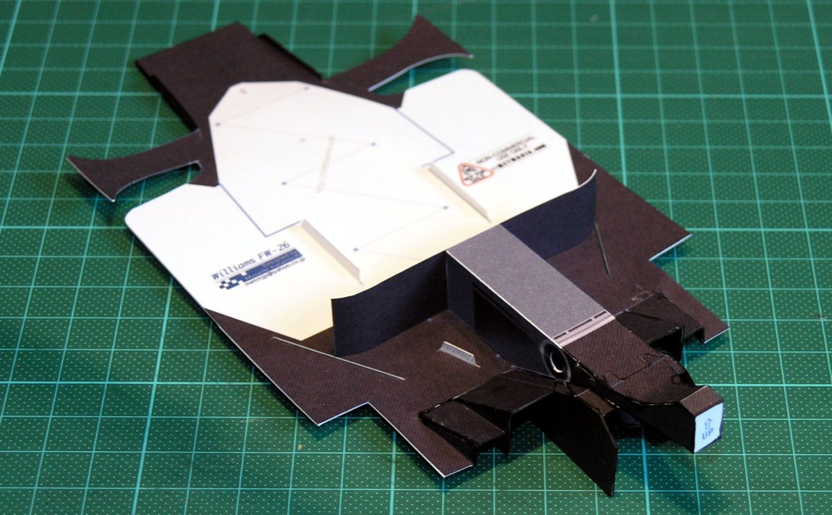 [Fertig] 6. KBW: BMW Williams Fw26 1:12 Free Download - Bauberichte ...